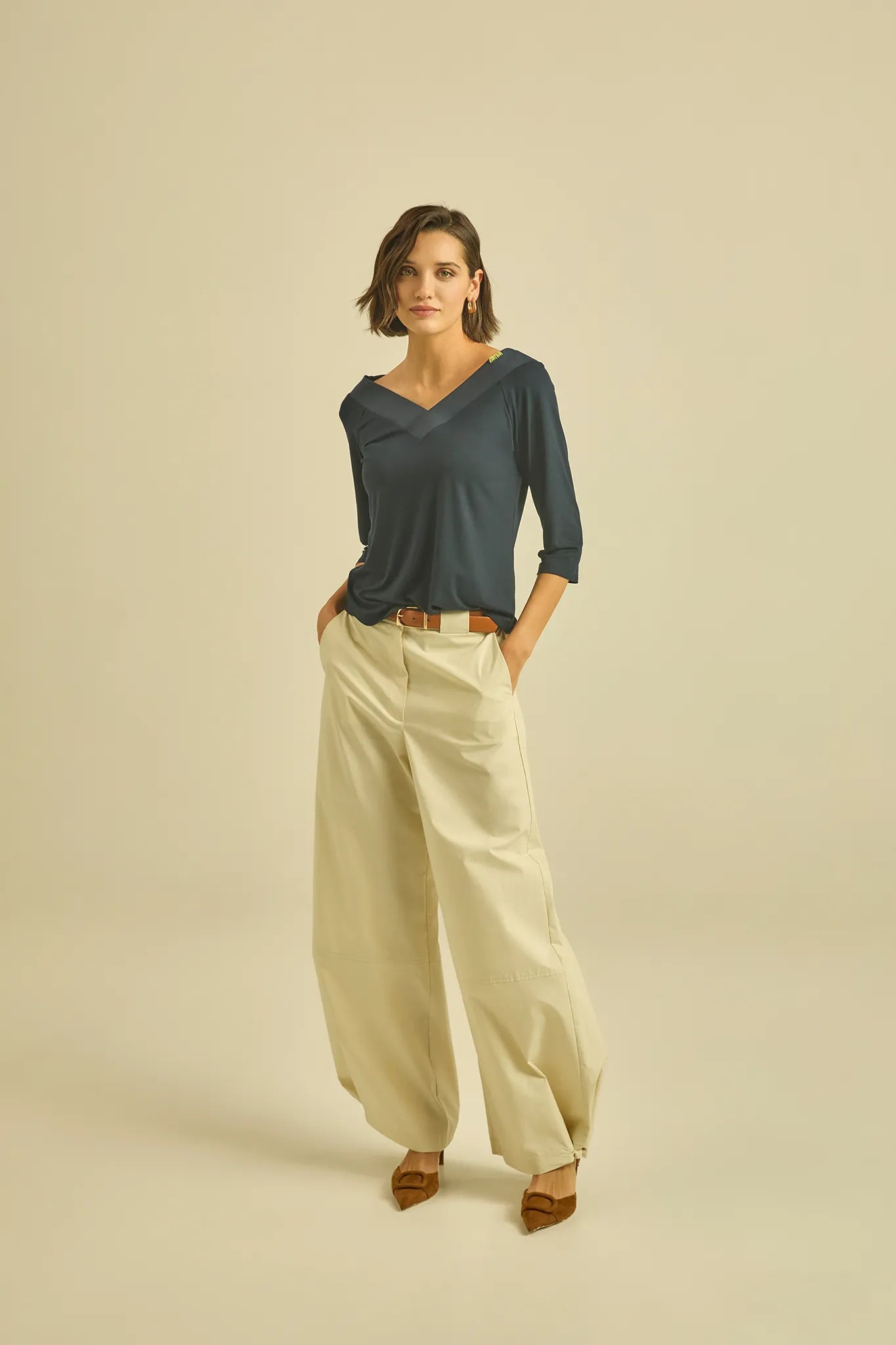 Pantalone modello barrel in cotone stretch - Maria Bellentani
